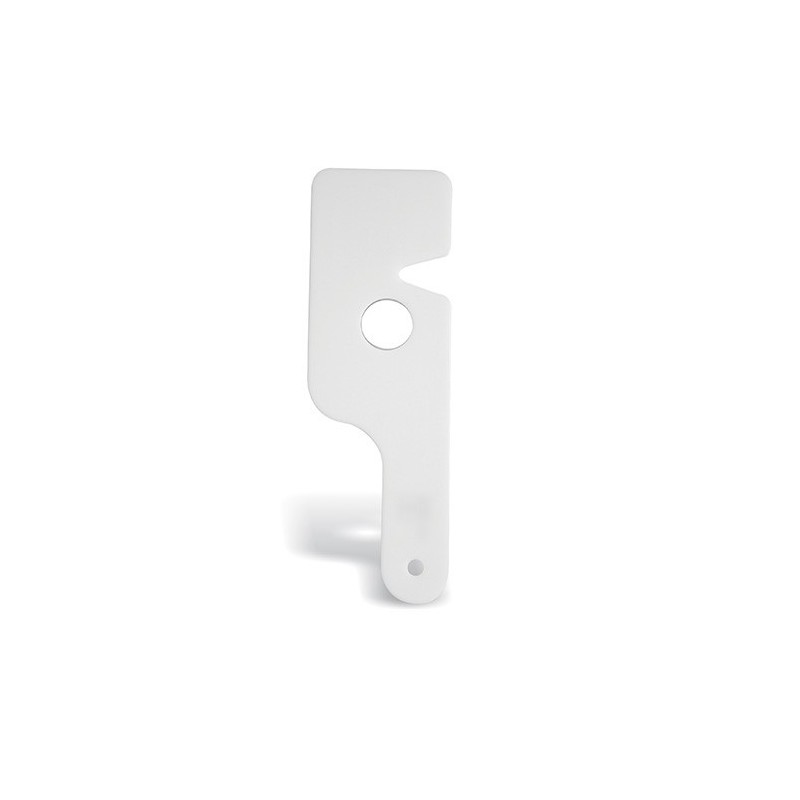 Cache oeil face à main